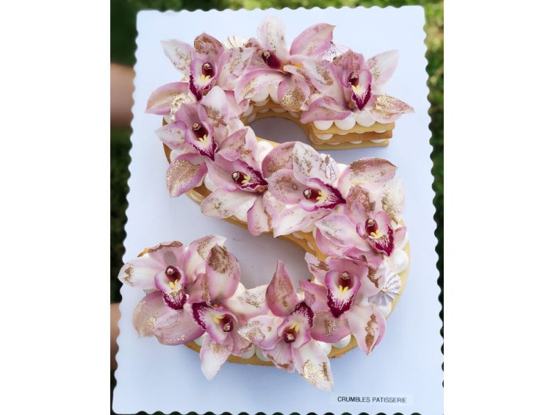 Letter Cakes – Crumbles Patisserie