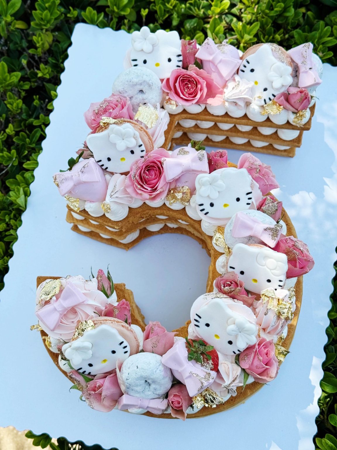 Hello Kitty In Pink – Crumbles Patisserie